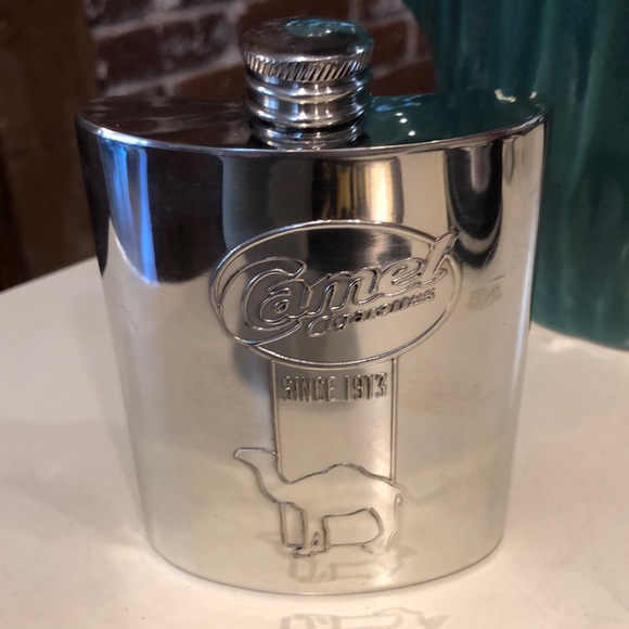 Camel | Party Supplies | Vintage Camel Flask Nib | Poshmark